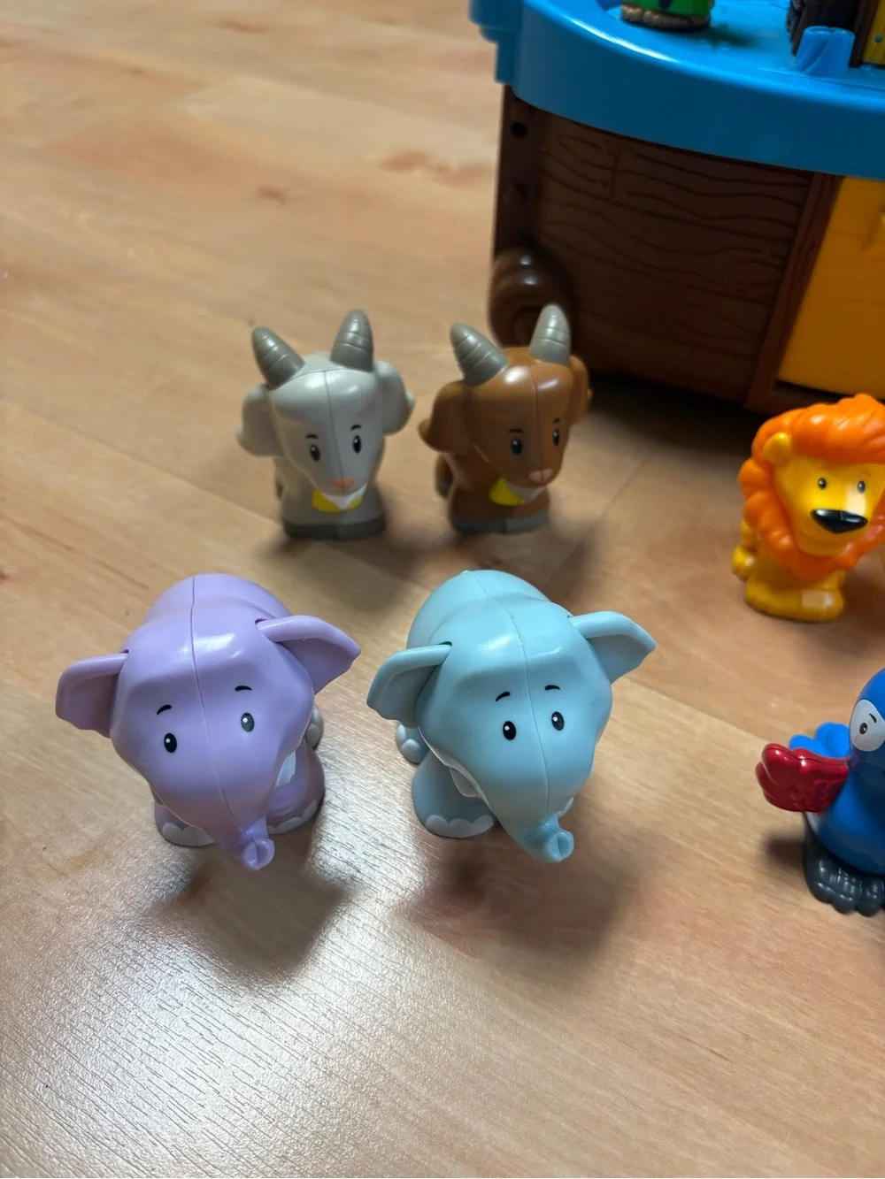 Little People | Toys | Fisher Price Little People Noahs Ark Biblical ...